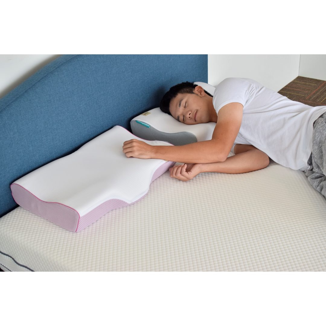 Sportline Pillow | thebeddingscompany
